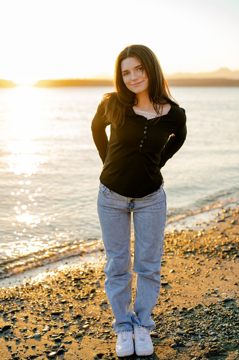 Fall Senior Photos at Discovery Park Seattle - Sabrina | Redmond ...