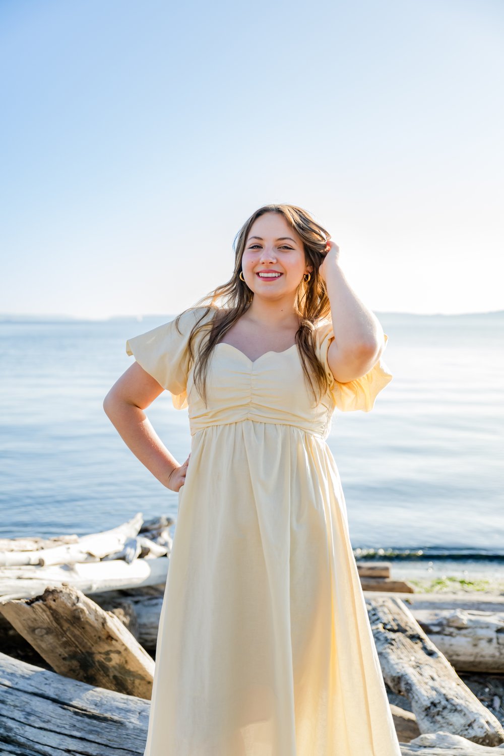 Sunny Fall Senior Pictures In Seattle - Ellie | Skyline ...